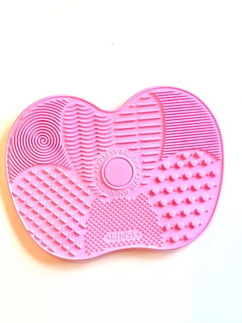 MINI BRUSH CLEANER – NeaBeauty